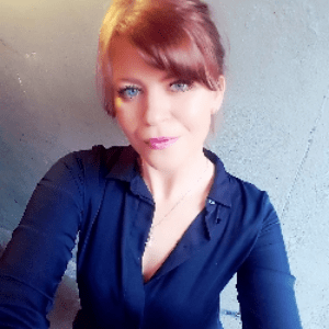 Angelique Bregas - Commis de Rang @ Seglerheim | Gronda