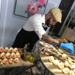 Omar Rodriguez - General Manager @ Cafe kiskeya | Gronda