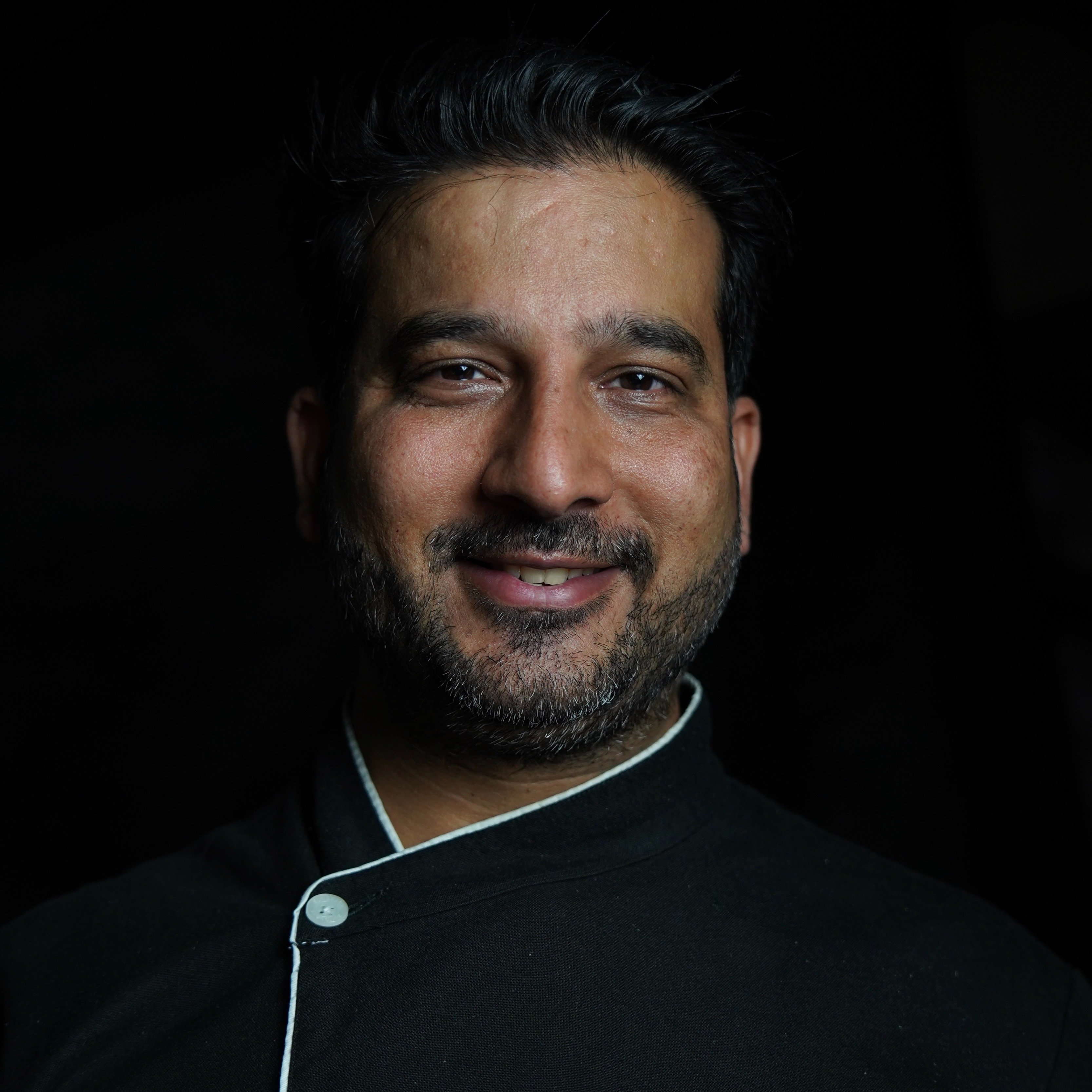 Ajay Kumar - Glasgow City Centre, Glasgow, UK | Gronda