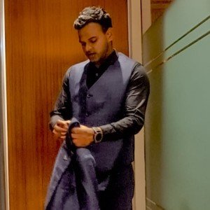 Abhay raj - Enterpreneur @ Delhi momo bc | Gronda