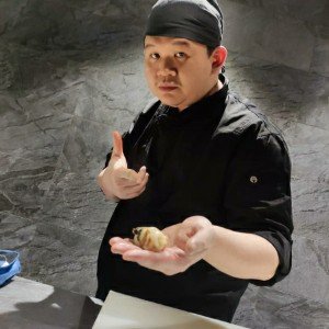 Nexus Wong - Head chef @ Hanatei Xclusive | Gronda