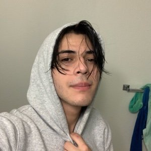 Isaac Sanchez - Line cook @ Vic and anythonys | Gronda