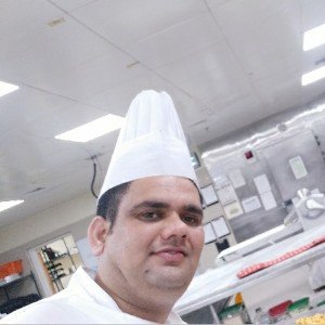 Rohit Kakkar - Commis Patissier @ the ritz carlton | Gronda