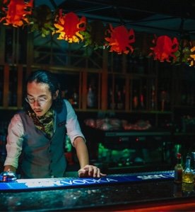 Vince Collins - Bien Hoa, Dong Nai, Vietnam | Gronda