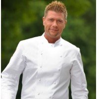 Oliver Mik - Küchendirektor - Maître de Cuisine @ Upper Burger Grill ...