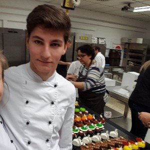 Andreas Lindner - Demi Chef Patissier @ Andaz München Schwabinger Tor ...