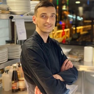 Daniel - Cook @ Mia bistro | Gronda