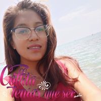 Abigail Mar - Ayudante de cocina @ Azurro | Gronda