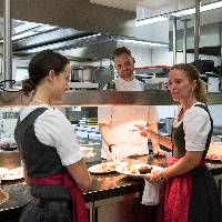 Brigitte Maurer - Restaurantleiter/in @ Landgasthaus Zur Linde | Gronda