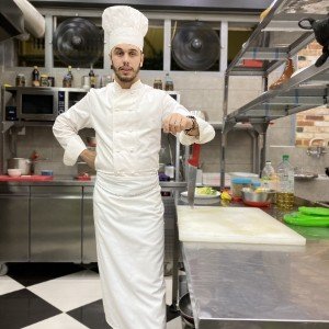 Yassine Yousfi - Chef de Partie @ mag doner | Gronda