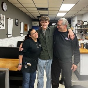 ryan mead - Line cook @ Forest Hill | Gronda