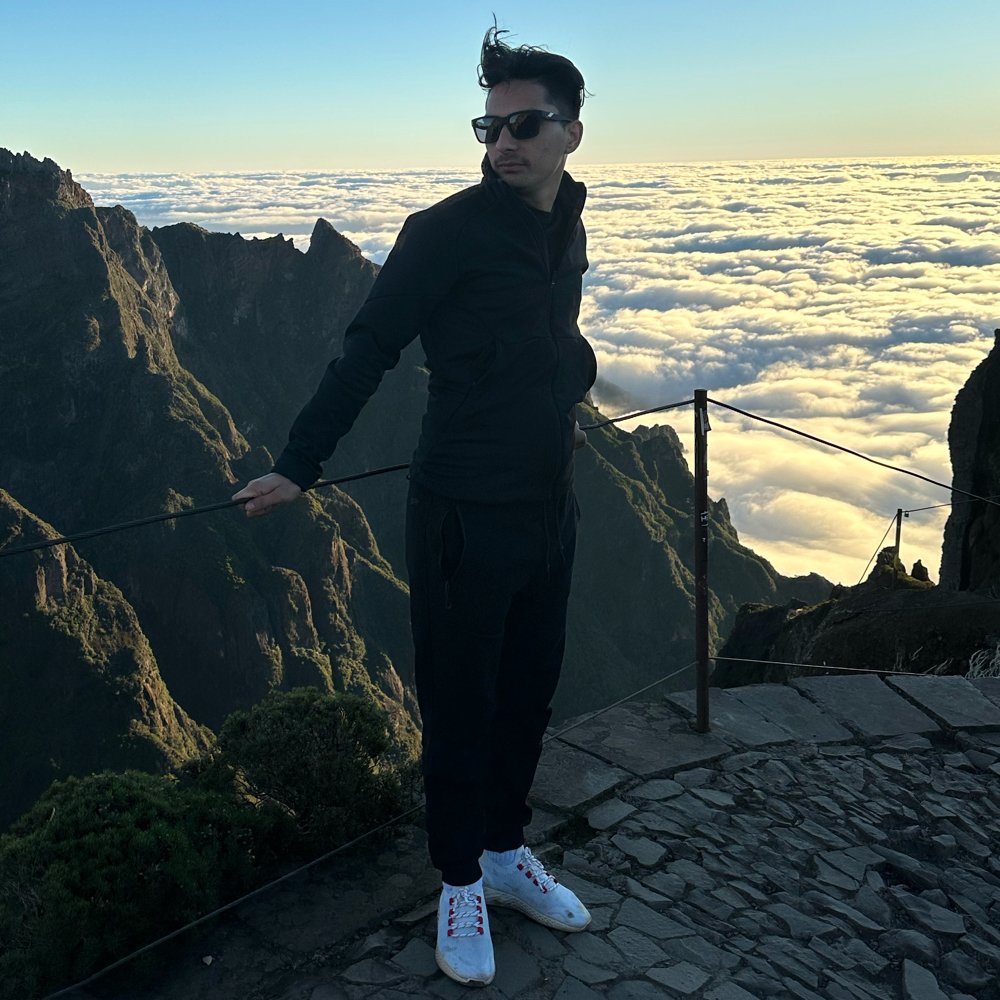 Deepak Poudel - Funchal, Portugal | Gronda