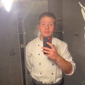 Theo Bon - Chef cuisinier @ Les 2 Mazots | Gronda
